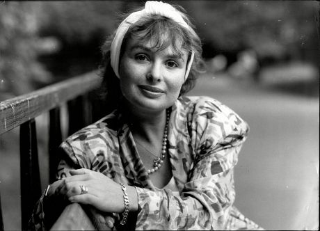 Actress Lucy Gutteridge Lucy Karima Gutteridge Editorial Stock Photo ...