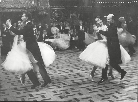 Ballroom Dancers Bill Irvine Bobbie Irvine Editorial Stock Photo ...