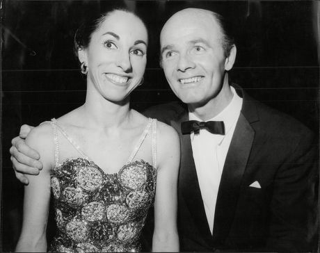 Ballroom Dancers Bill Irvine Bobbie Irvine Editorial Stock Photo ...