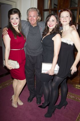 Anna Mcgarahan Tommy Steele Sarah Earnshaw Editorial Stock Photo ...