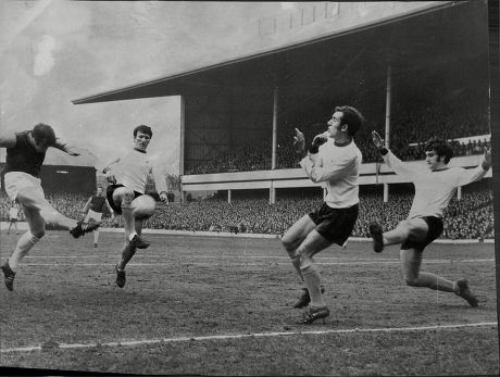 Liverpool Footballer Tommy Smith Action Liverpool Editorial Stock Photo ...