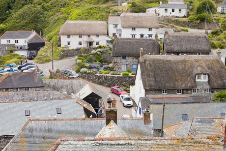 Thatched Cottages Cadgwith Pretty Cornish Fishing Editorial Stock Photo ...