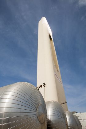 Ps10 Solar Thermal Tower Only Such Editorial Stock Photo - Stock Image ...