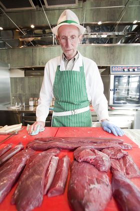 Local Venison Butcher Kendal College Explains Editorial Stock Photo ...