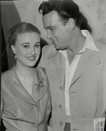Actress Singer Elizabeth Larner Actor Bill Editorial Stock Photo ...