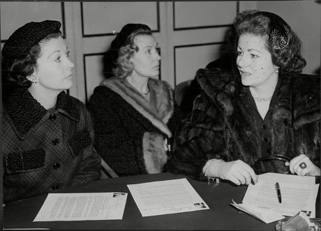 Vivien Leigh Fellow Actresses Margaret Lockwood Editorial Stock Photo ...