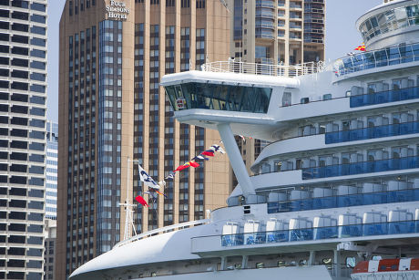 47 Control tower deck Stock Pictures, Editorial Images and Stock Photos ...
