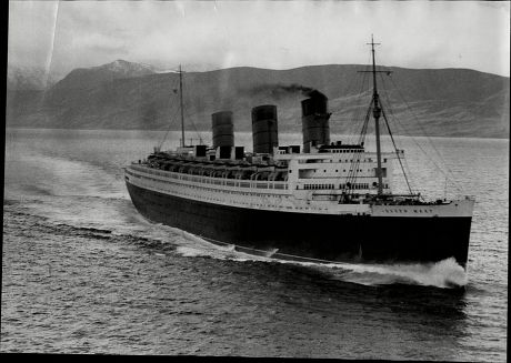 Queen Mary During Speed Trials Off Editorial Stock Photo - Stock Image ...