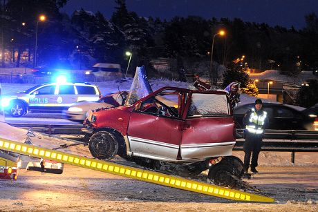 29 Crushed snow Stock Pictures, Editorial Images and Stock Photos ...