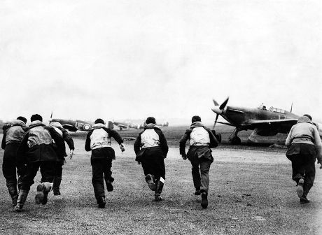 7 British pilots scramble Stock Pictures, Editorial Images and Stock ...