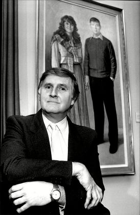 Michael Noakes Royal Artist Portraits Sarah Editorial Stock Photo ...