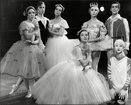Nadia Nerina Ballerina Performing Rudolf Nureyev Editorial Stock Photo ...
