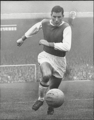 Arsenal Footballer Football Manager Terry Neill Editorial Stock Photo ...