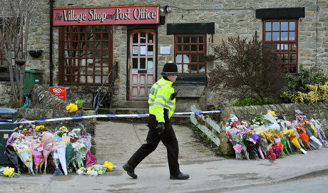 Murder Postmistress Diana Garbutt Police Officers Editorial Stock Photo ...
