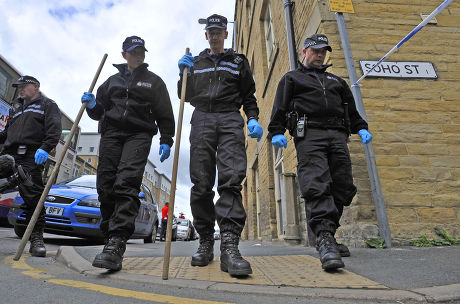 __COUNT__ West Yorks Police Search Teams And Forensic Staff Continue ...