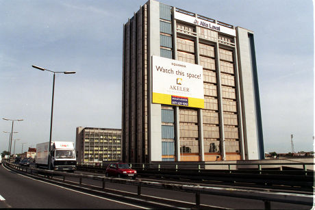 View M4a4 Road Between Heathrow Airport Editorial Stock Photo - Stock ...