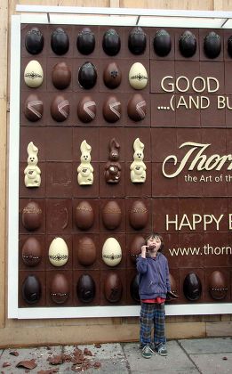 Kim Mccauley Enjoys Worlds First Chocolate Editorial Stock Photo ...