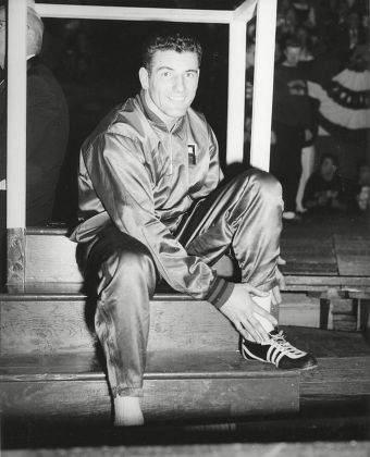 1959 Shown Informal Pose Don Bragg - Foto de stock de contenido ...