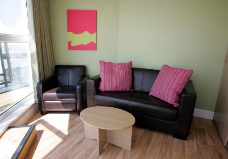 Butlins Interior Nelson Suite New Multimillion Editorial Stock Photo ...