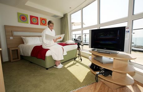 Butlins Interior Nelson Suite New Multimillion Editorial Stock Photo ...