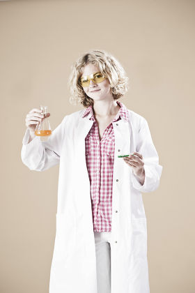 750 Lab smock Stock Pictures, Editorial Images and Stock Photos ...