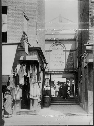 Phils Market Houndsditch East End London Editorial Stock Photo - Stock Image | Shutterstock