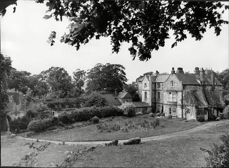 Tickhill Castle Nottingham Editorial Stock Photo - Stock Image ...