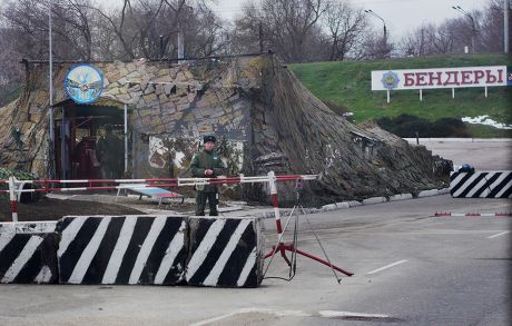 Russian Soldiers Checkpoint Bendery Close Border Editorial Stock Photo ...