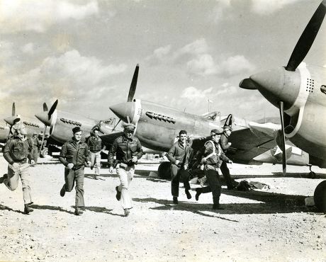 500 1940s fighter planes Stock Pictures, Editorial Images and Stock ...