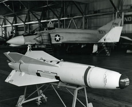 4 Glide bomb Stock Pictures, Editorial Images and Stock Photos ...