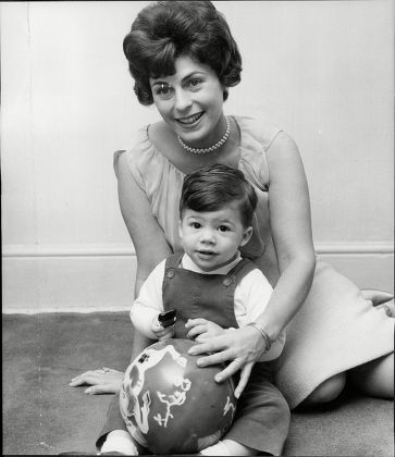 Roberta Peters Born May 4 1930 Editorial Stock Photo - Stock Image ...