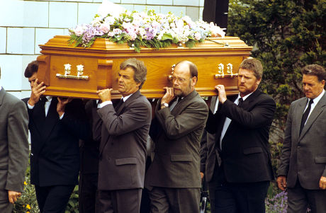 Les Dawsons Widow Tracey Roper Daughter Editorial Stock Photo - Stock ...