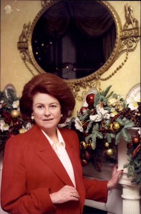 Lady Elizabeth Anson Shakerley Cousin Queen Redaktionelles Stockfoto ...