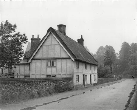 Thatched House Village Cavenham Cavenham Civil Editorial Stock Photo ...