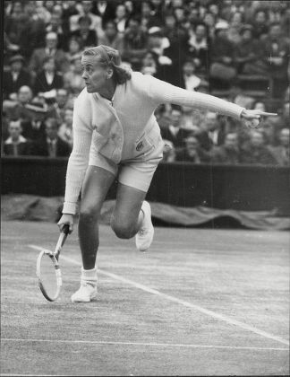 Tennis Player Betty Pratt Wimbledon Semifinal Editorial Stock Photo ...