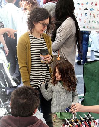 Sara Gilbert and girlfriend Linda Perry out and about in Los Angeles ...