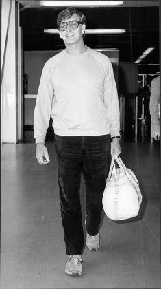 ACTOR DAVE PROWSE HEATHROW AIRPORT DAVID Editorial Stock Photo - Stock ...
