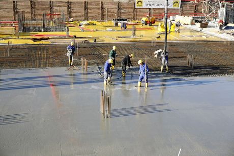 54 Concreting Stock Pictures, Editorial Images and Stock Photos ...