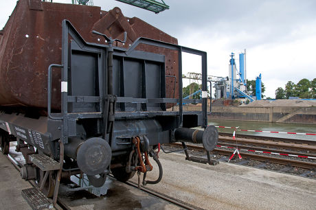 57 Open rail car Stock Pictures, Editorial Images and Stock Photos ...