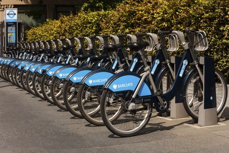 Barclays Bikes Rent Tower Bridge London Editorial Stock Photo - Stock ...
