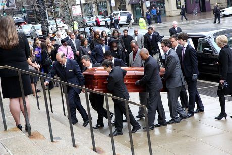 __COUNT__ Funeral of Roger Ebert in Chicago, America - 08 Apr 2013 ...