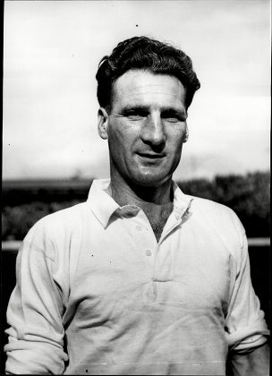 Scottish Footballer Willie Redpath Motherwell William Editorial Stock ...