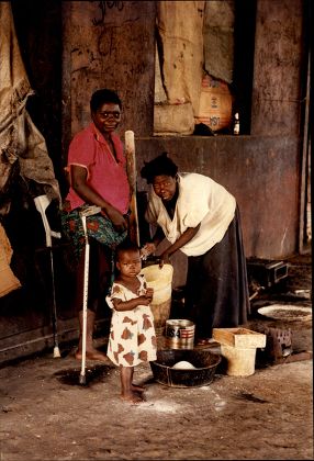 Angola Civil War 1997 Refugees Railway Editorial Stock Photo - Stock ...