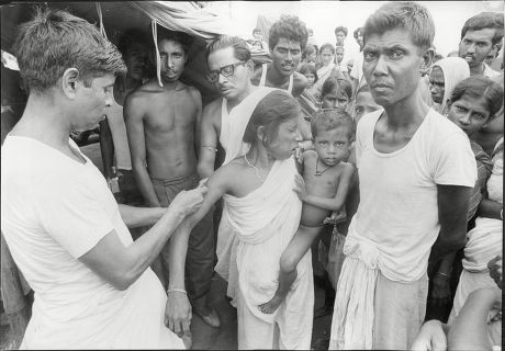 Pakistan Civil War Refugees 1971 Flooded Editorial Stock Photo - Stock ...