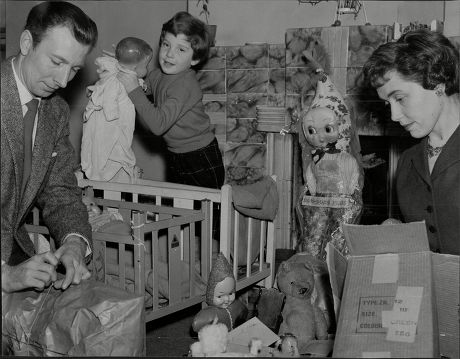 "Actor Leslie Randall Wife Actress Joan" - Ảnh báo chí có sẵn - Ảnh có ...