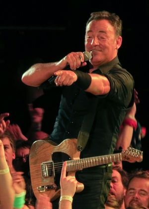 Bruce Springsteen Interacting His Fans Editorial Stock Photo - Stock ...