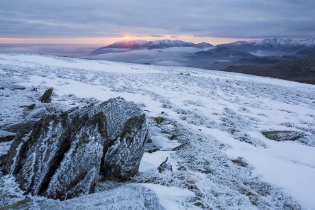Red Screes Above Ambleside Mist Temperature Editorial Stock Photo ...