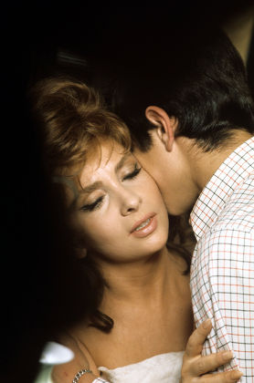 Un Bellissimo Novembre Aka That Splendid Editorial Stock Photo - Stock ...