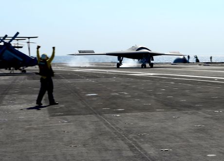 250 Cvn 77 Stock Pictures, Editorial Images and Stock Photos | Shutterstock