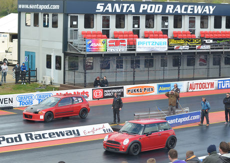 __COUNT__ Street Nationals Drag Racing, Santa Pod Raceway ...